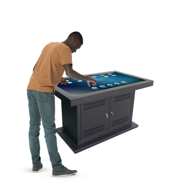 T-shaped touchscreen tables – interactive-table.com