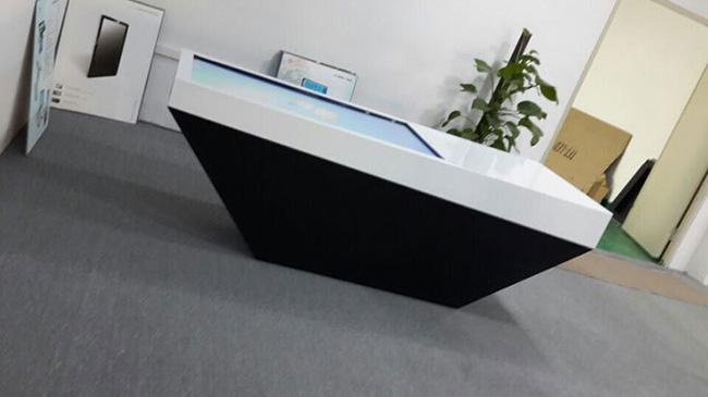 55 inch Digital Signage and Display intelligent touch coffee table